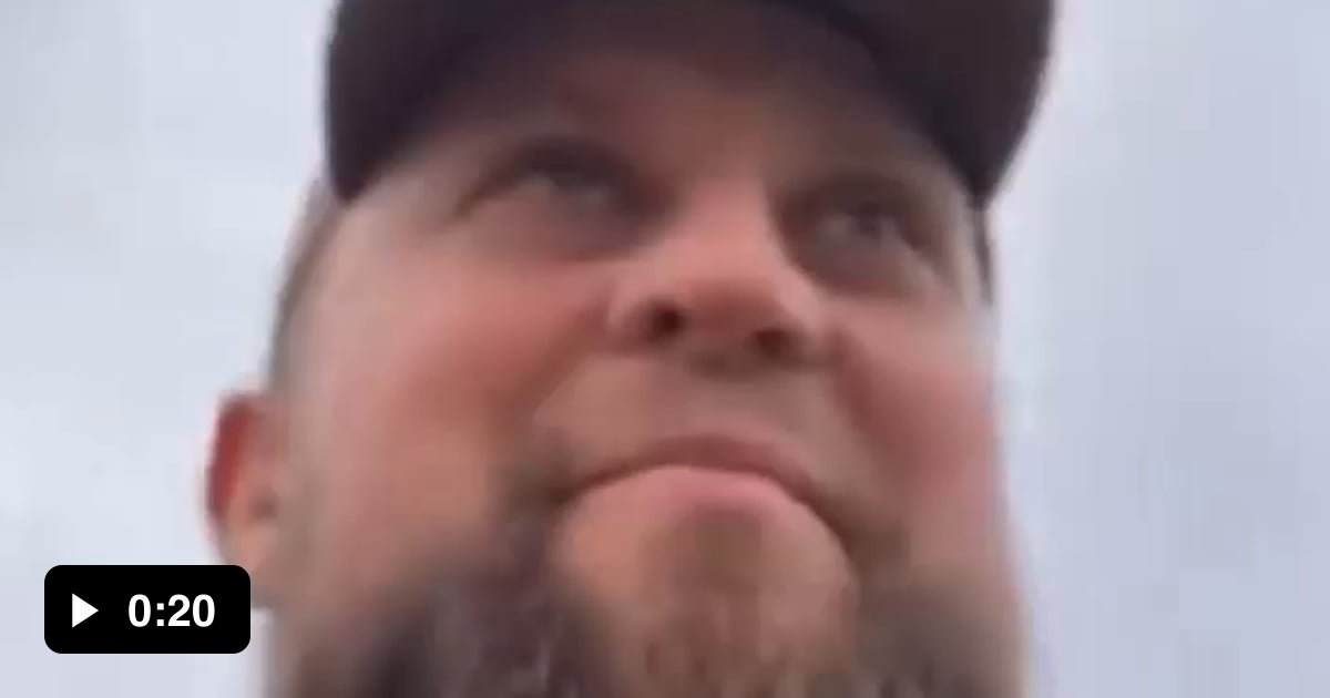 Tactical grandma providing rounds for the UAF - 9GAG