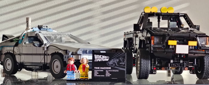 The BTTF theme wouldn't be complete without Marty's Toyota! - 9GAG