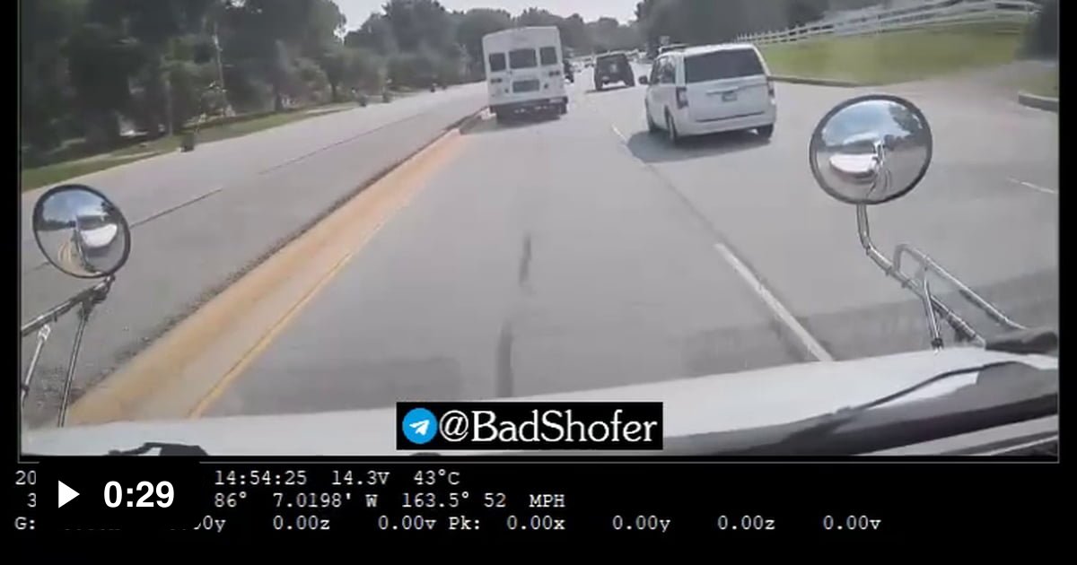 Mess on the road - 9GAG