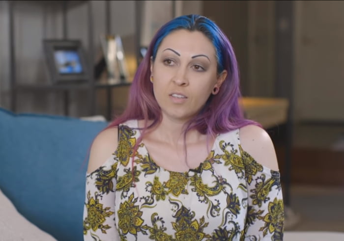 SAFE FOR WORK. Encina Severa, woman living with 11 personalities ...