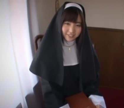 I downloaded wrong The Nun - 9GAG