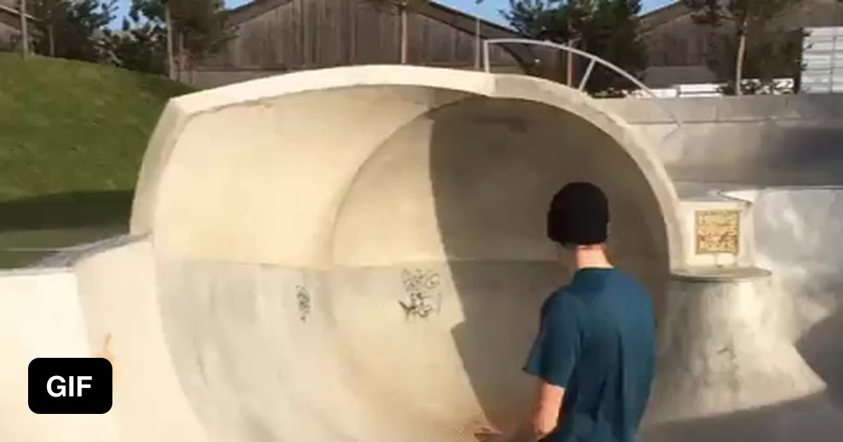 Single player frisbee - 9GAG