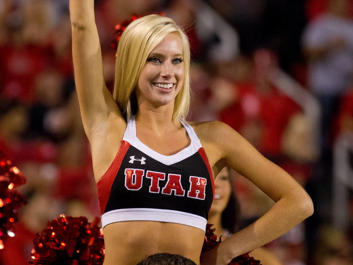 Utah cheerleader - 9GAG