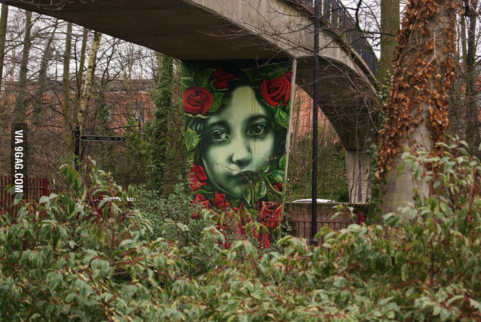 Lovely Graffiti - 9GAG