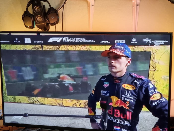 Max 33 - Winner - 9GAG