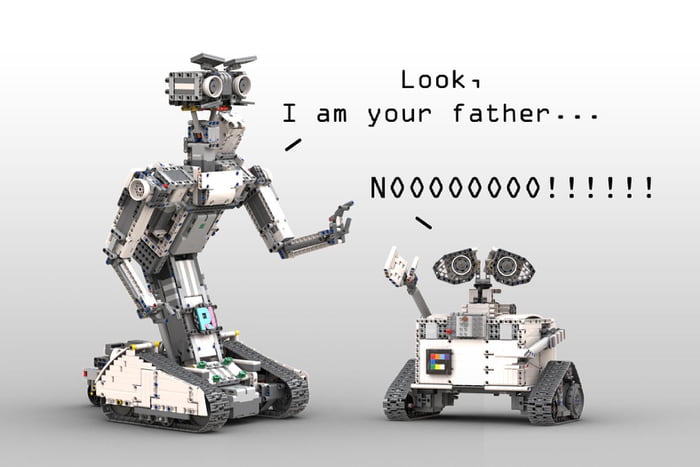 Is Johnny 5 related to Wall E?!? - 9GAG