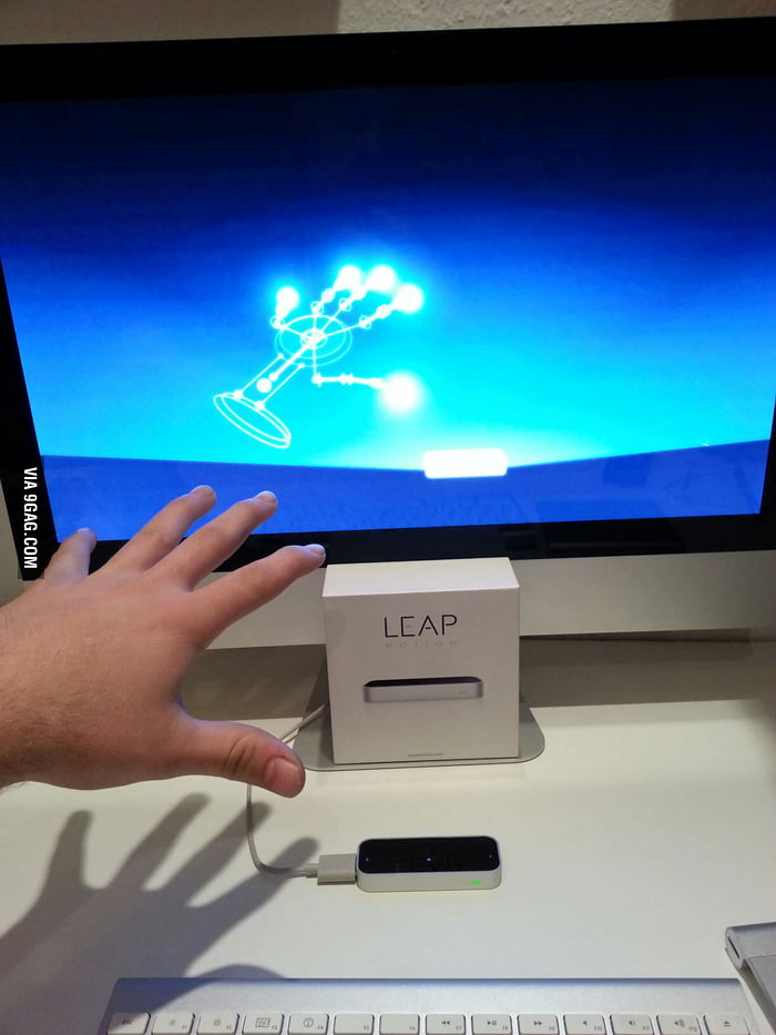Leap Motion Device - Scan your Hands and control your Computer - 9GAG