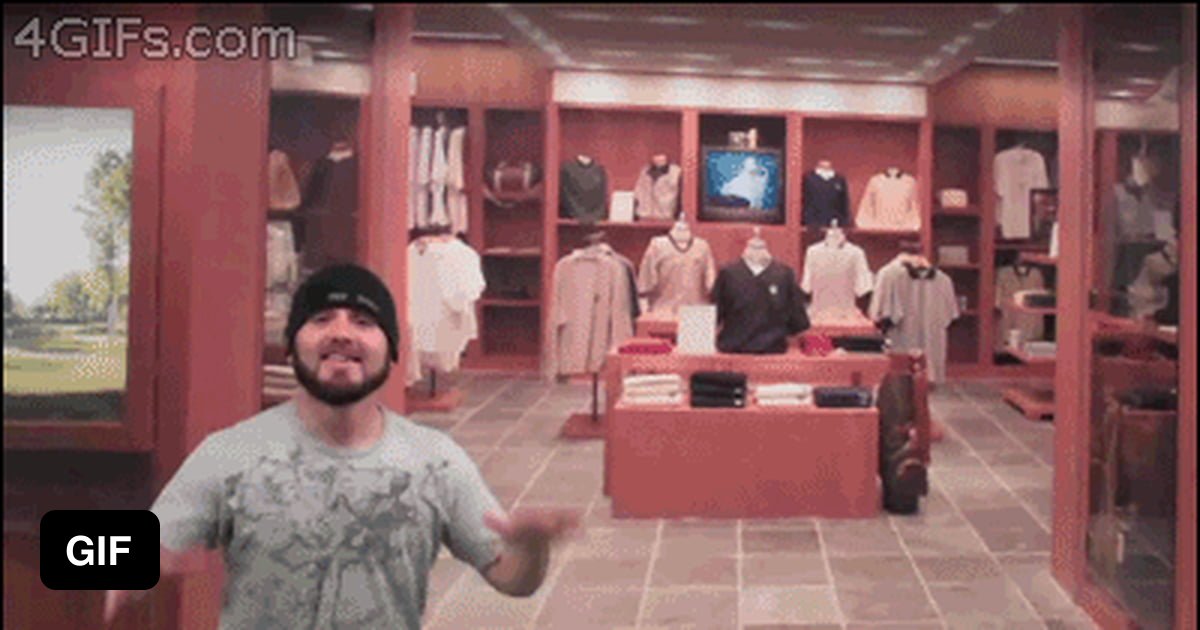 Running into store. - 9GAG