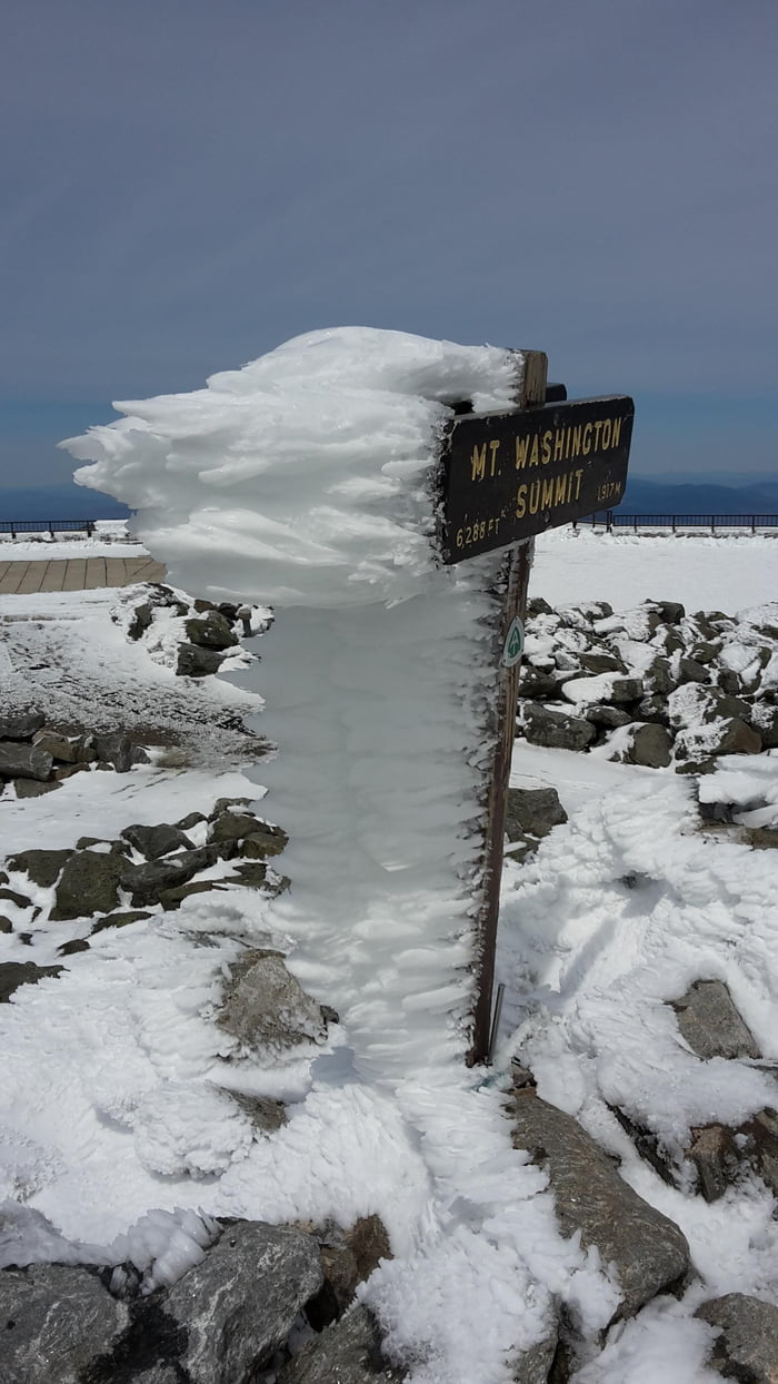 Windblown ice on the Mt. Washington summit sign - 9GAG