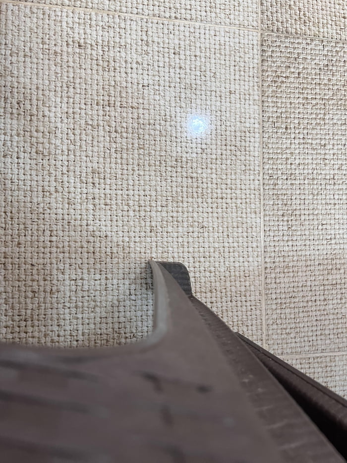 This floor disguised as wool/carpet (zoom in) - 9GAG