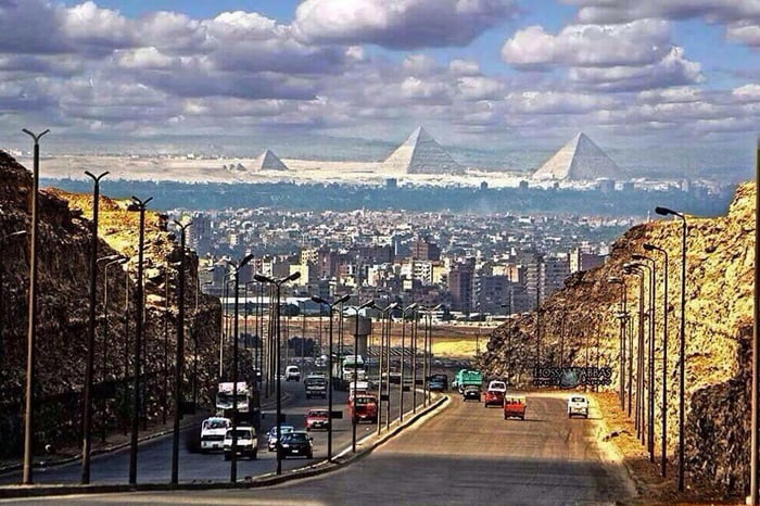The Pyramids as seen from a Cairo street - 9GAG