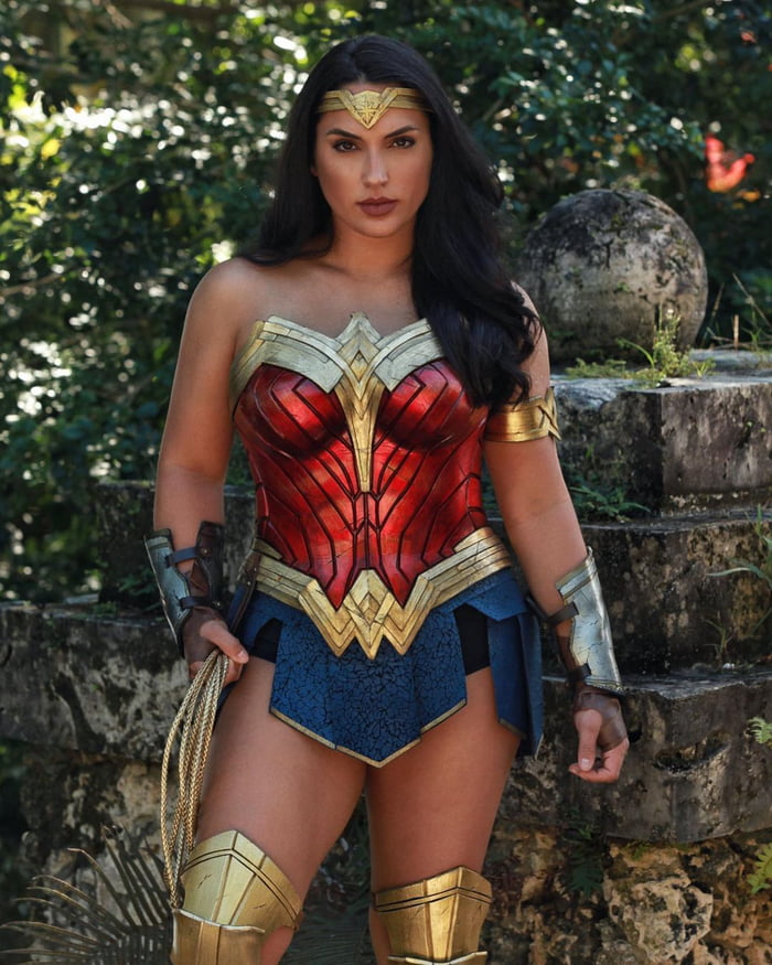 Lis Wonder is so hot - 9GAG