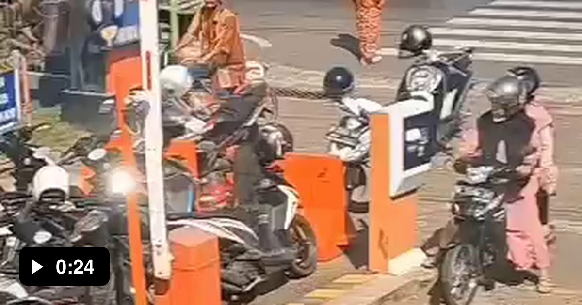 Orang yang di standard - 9GAG