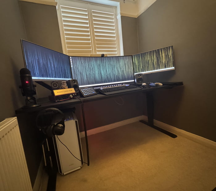 Work and Play - 9GAG