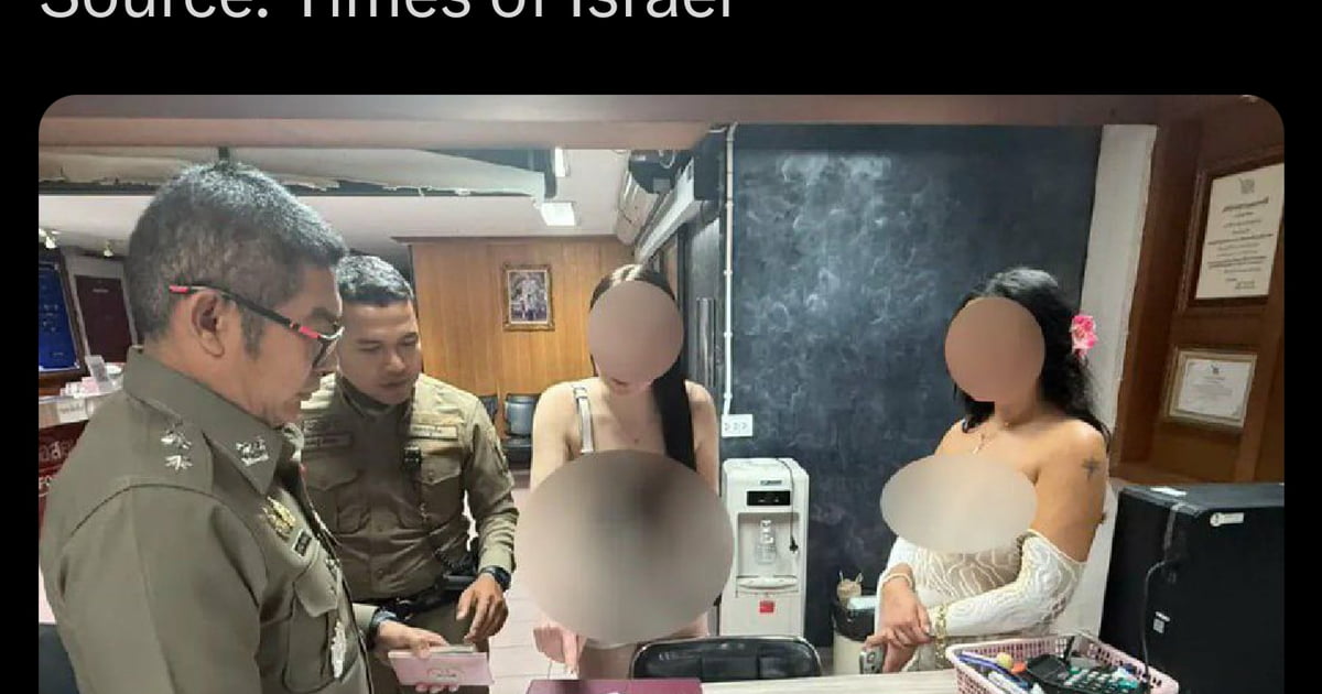 God choosen people. LOOOL - 9GAG