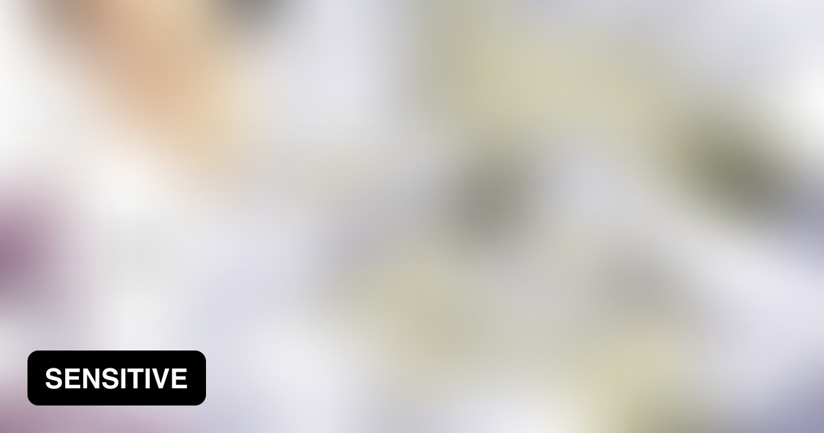 I need a captain for the full colored version of this doujinshi. Source in tags and comment. - 9GAG