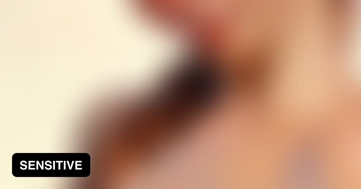 Nice cleavage - 9GAG