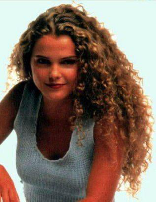 Keri Russell and her famous curls, 90s - 9GAG