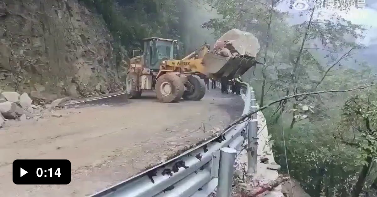 Let's put this stone down here - 9GAG