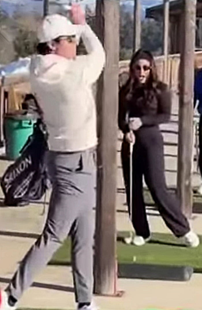 When I whisper in her ear that I'm fork lift certified.. - 9GAG