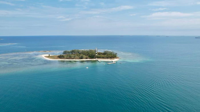 Since we are doing landscapes, this is Sacrifice Island (island de ...