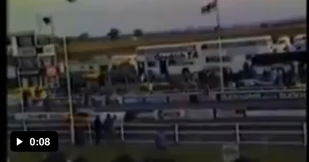 Fastest 1/4 Mile Ever (On Drag Strip) 3.58 secs 386 MPH (621 KMH) - 9GAG