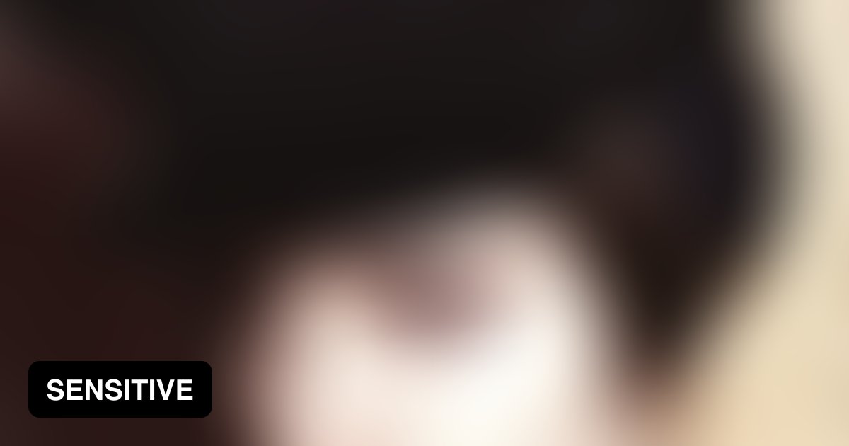 All hail the queen 👑 - 9GAG