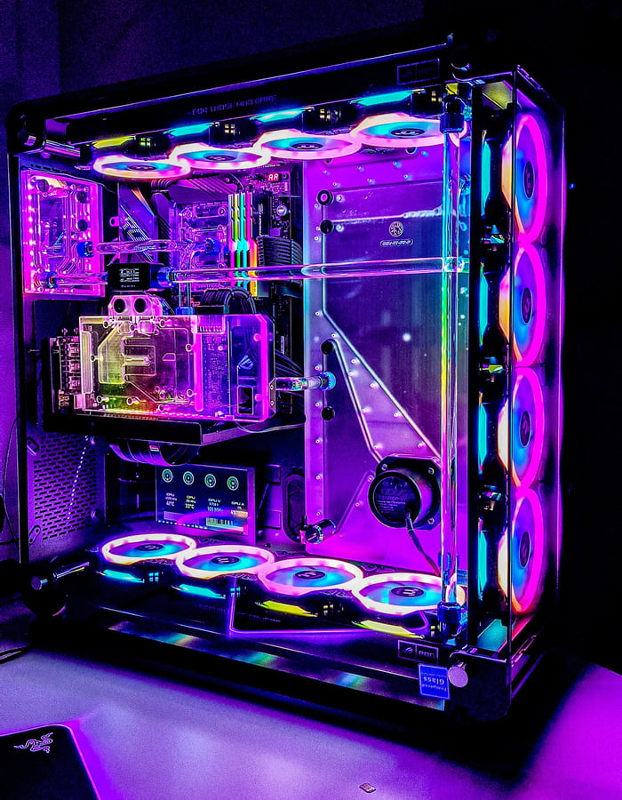 It's done! Thermaltake Core P8 Custom RGB Build - 9GAG