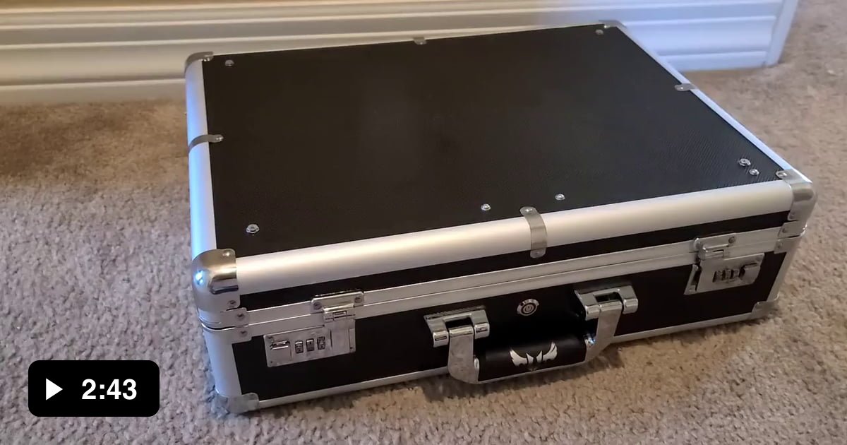 Triple Monitor Briefcase Build! A little ambitious for a first build ...