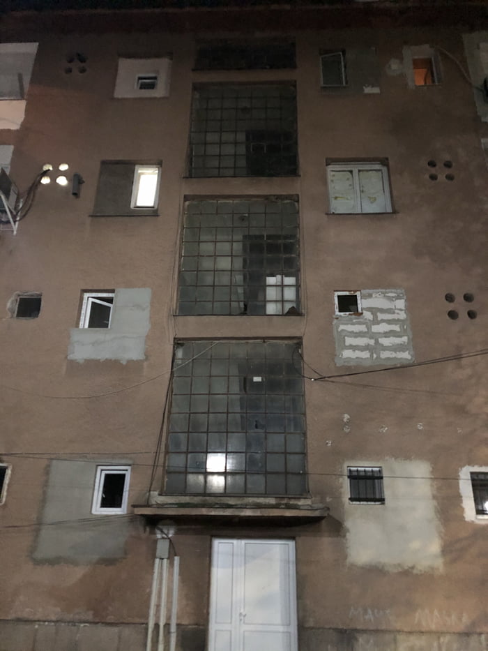 Slavic placement of windows - 9GAG