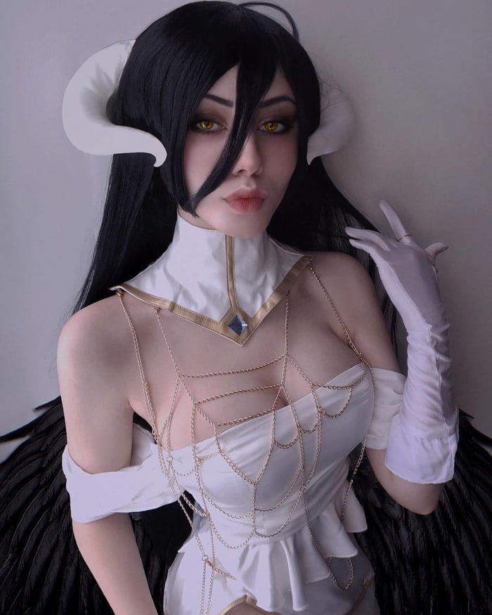 Haori_senpai as Albedo - 9GAG