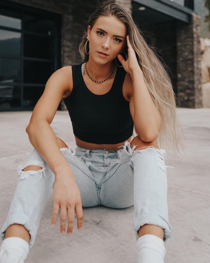 Haley Madison Callahan - 9GAG