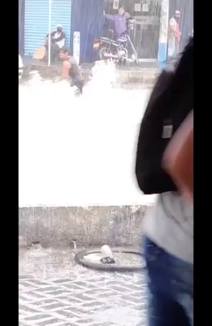 No pool no problem - 9GAG