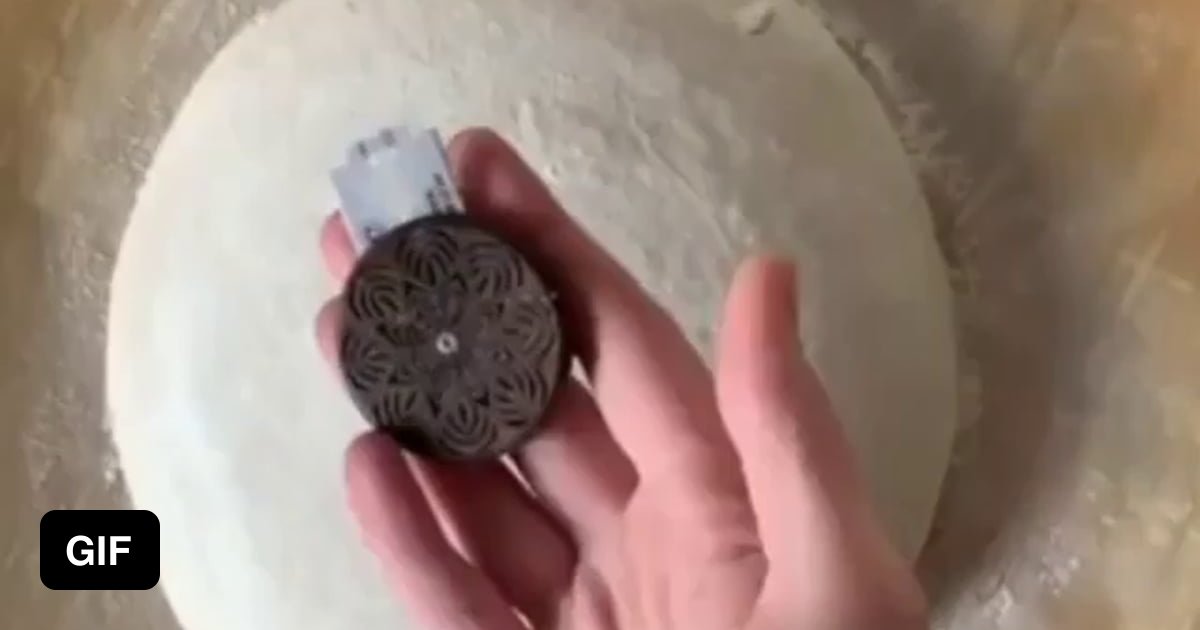 Decorating handmade bread loaves - 9GAG