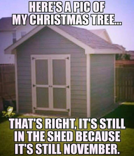 Jingle Bells, Santa Smells - 9GAG