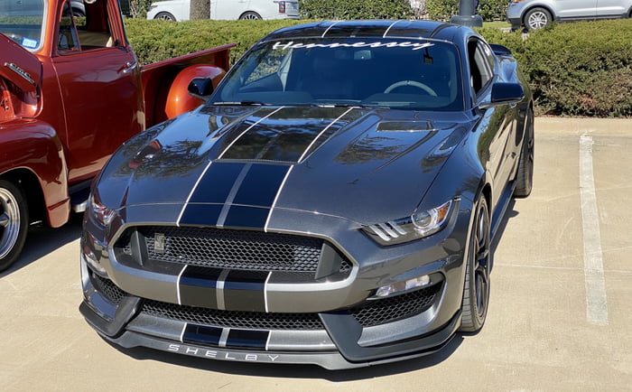 Picked up a GT350 with the Hennessey HPE850 supercharged package ...