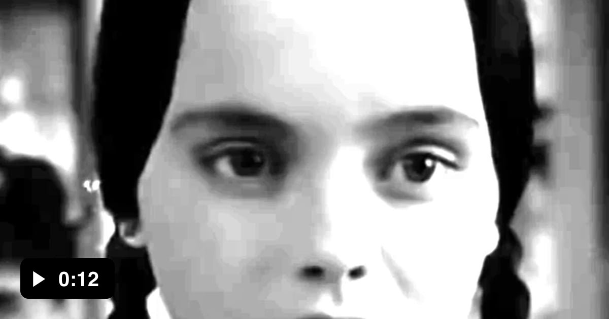 Wednesday Addams Smiling - 9GAG