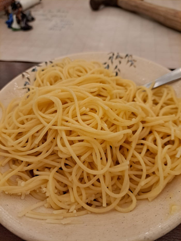 Over salted-under cooked-over buttered-under cheesed pasta - 9GAG