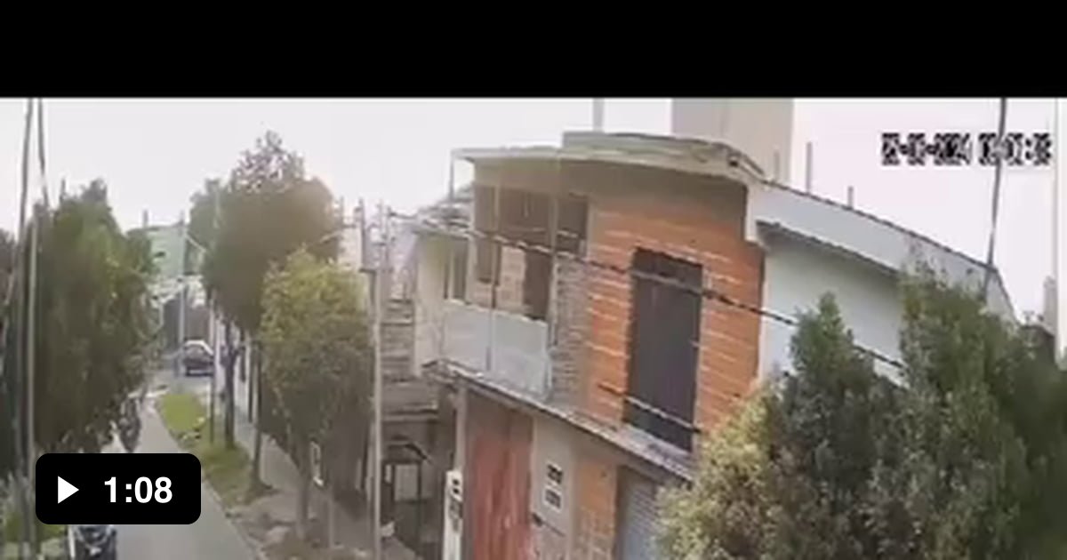 La robo y choco a las 2 cuadras - 9GAG