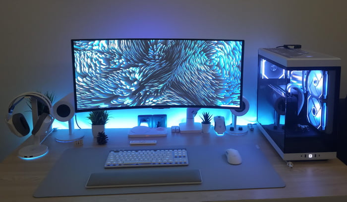 Bringing this setup into 2025! 🚀 - 9GAG