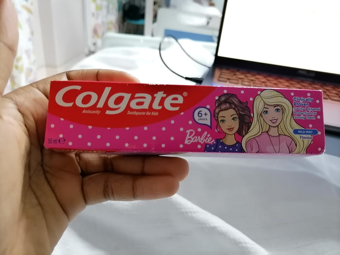 Never ask your good mate to buy you toothpaste while you're dying in the hospital - 9GAG