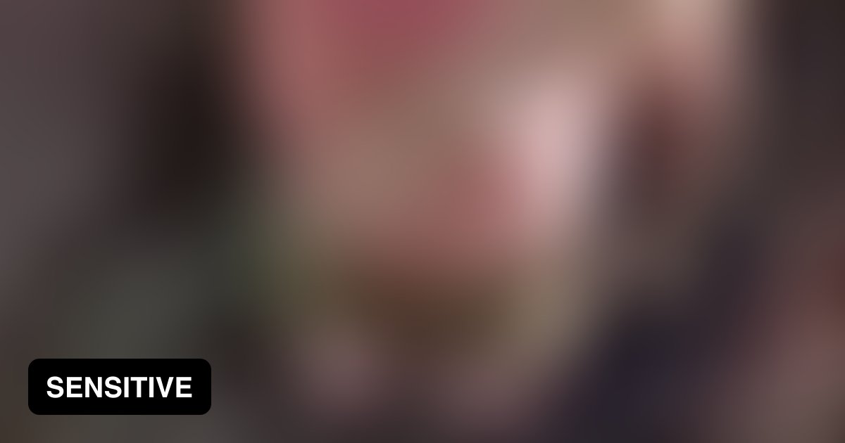 Another Ukrainian PoW was publicly executed on camera - 9GAG