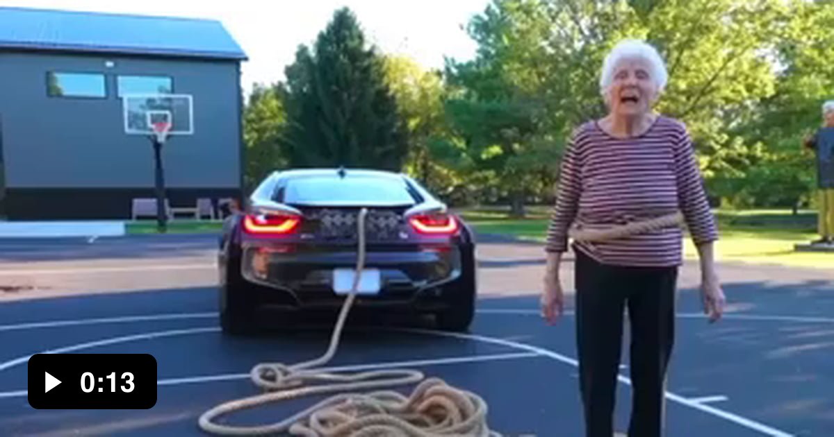 Hi I'm granny, welcome to Jackass - 9GAG