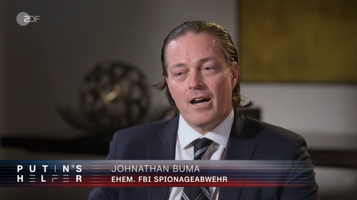 Why is this fbi-guy telling germans elmo and donnie might be russian ...