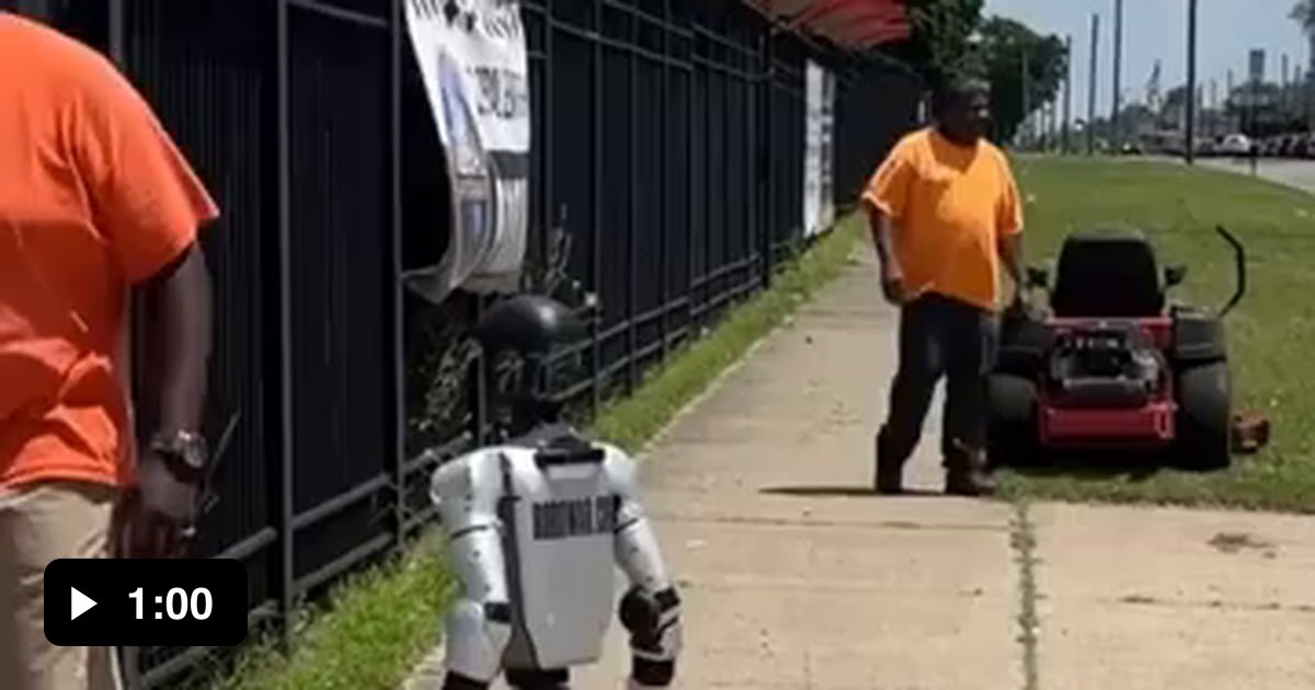 OCP testing robot in Detroit - 9GAG