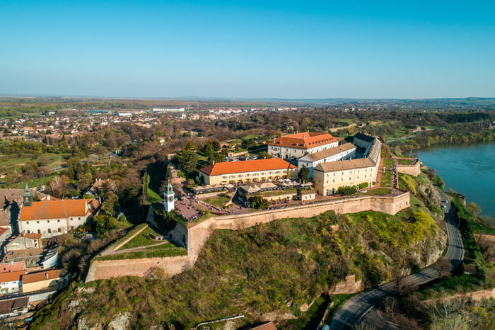 Novi Sad castle, Serbia - 9GAG