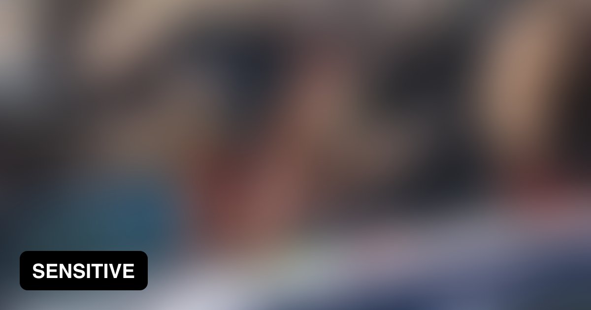 When you see her filming on your boat for an only fans request…. - 9GAG