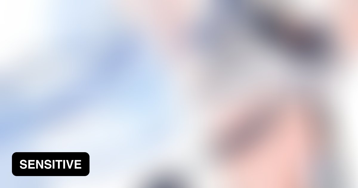 Summer vibes with Ganyu, looking effortlessly cool. - 9GAG