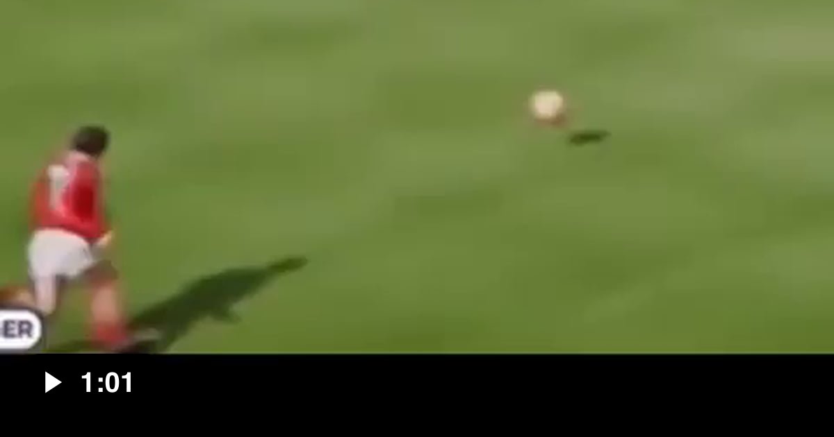 Scottish commentary of the controversial 1966 FIFA WC final between England And Germany - 9GAG