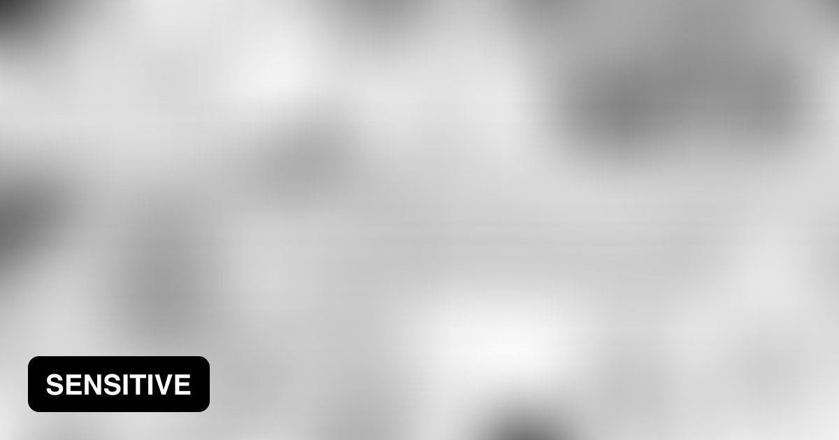 When the clerk is fully committed to her work - 9GAG